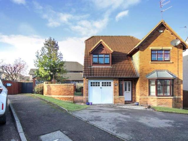 4 Bedroom Detached House