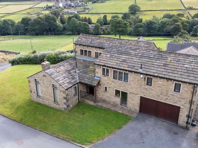 4 Bedroom Detached House