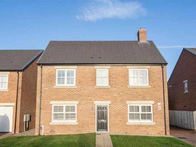 4 Bedroom Detached House