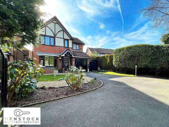 4 Bedroom Detached House