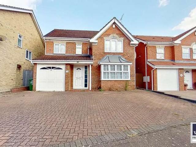 4 Bedroom Detached House