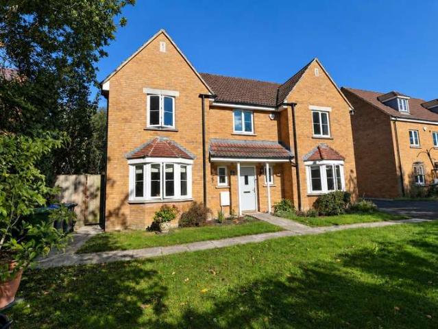 4 Bedroom Detached House