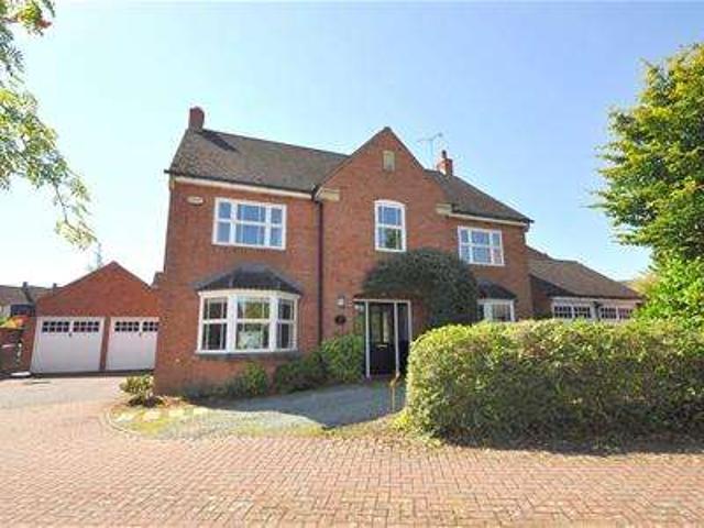 4 Bedroom Detached House