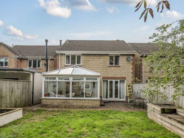 4 Bedroom Detached House