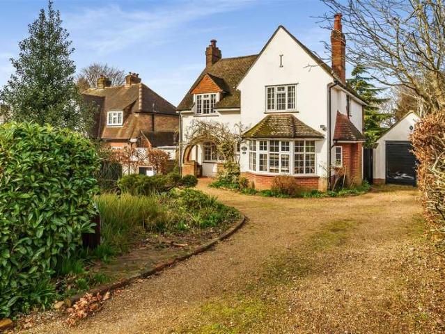 4 Bedroom Detached House