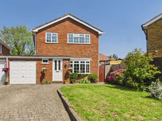4 Bedroom Detached House