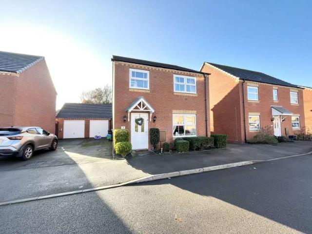 4 Bedroom Detached House