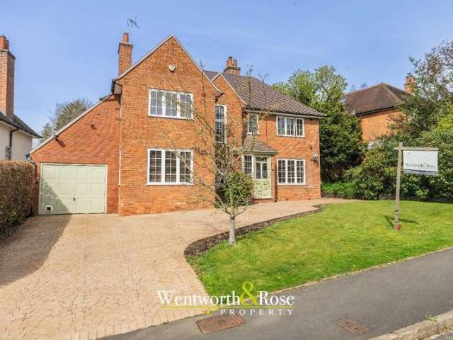 4 Bedroom Detached House