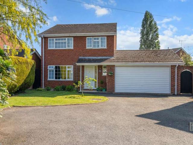 4 Bedroom Detached House