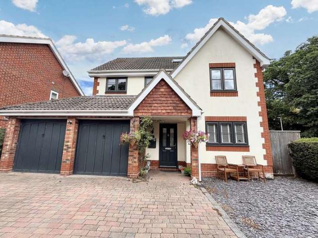 4 Bedroom Detached House
