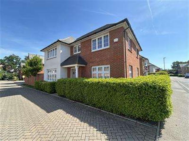 4 Bedroom Detached House