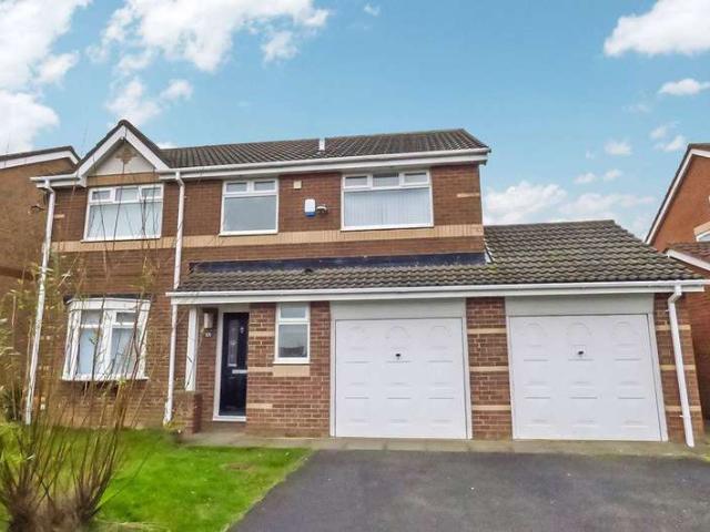 4 Bedroom Detached House