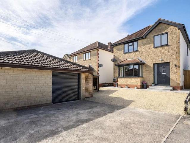 4 Bedroom Detached House