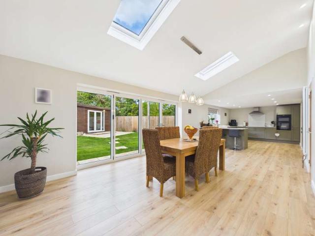 4 Bedroom Detached House