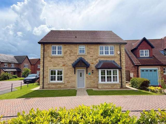 4 Bedroom Detached House