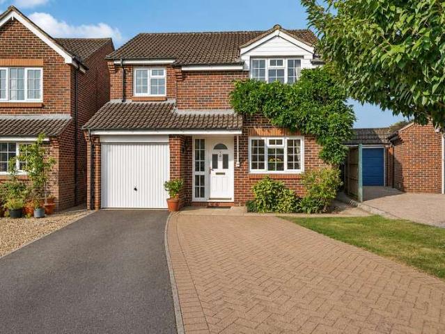 4 Bedroom Detached House