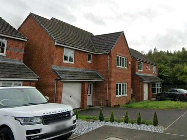 4 Bedroom Detached House
