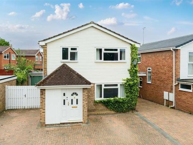 4 Bedroom Detached House