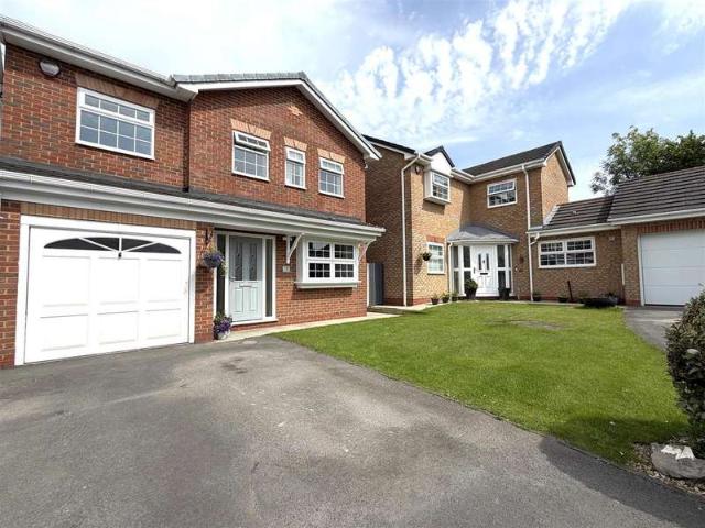 4 Bedroom Detached House