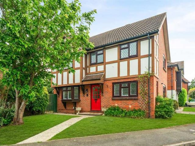 4 Bedroom Detached House