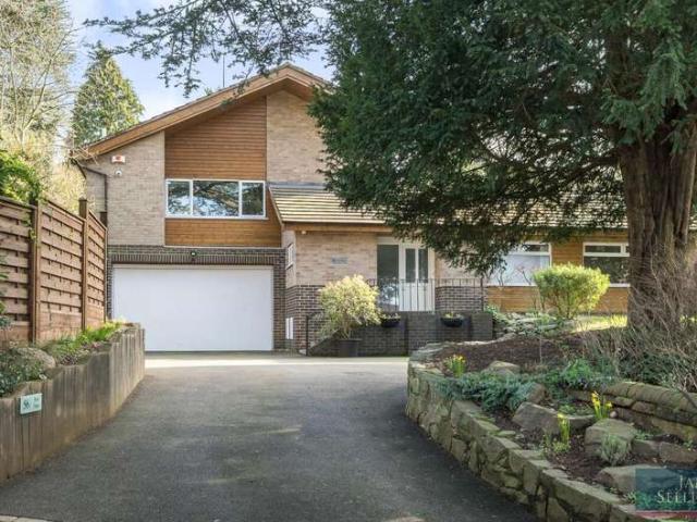 4 Bedroom Detached House