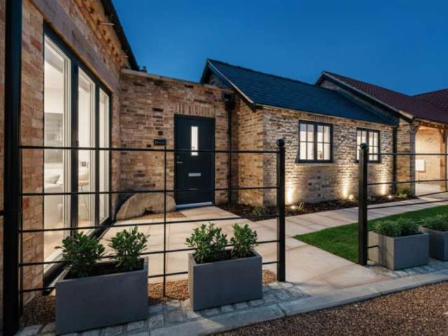 4 Bedroom Detached House
