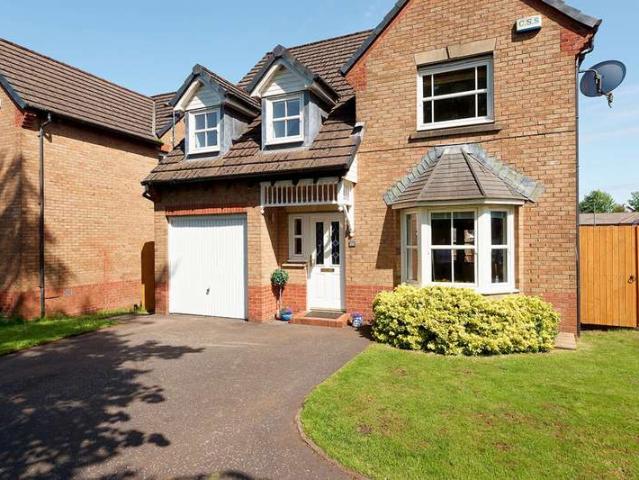 4 Bedroom Detached House