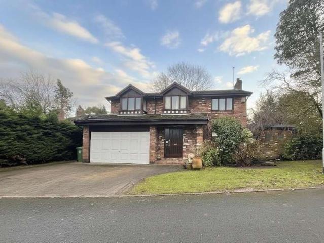 4 Bedroom Detached House