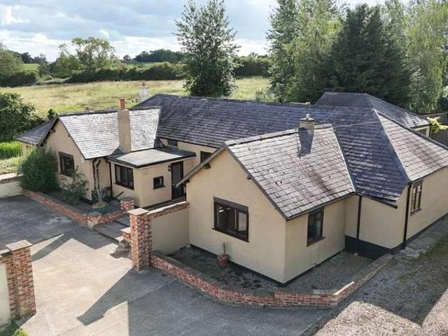 4 Bedroom Detached House