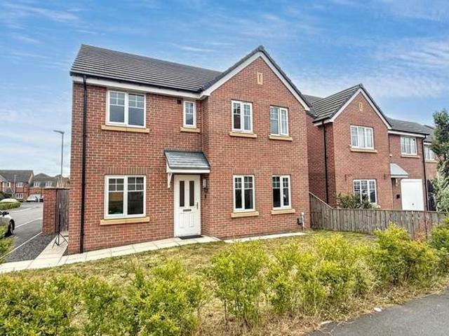 4 Bedroom Detached House