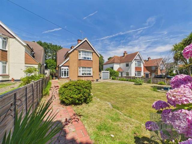 4 Bedroom Detached House