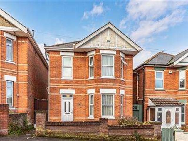 4 Bedroom Detached House
