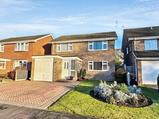 4 Bedroom Detached House