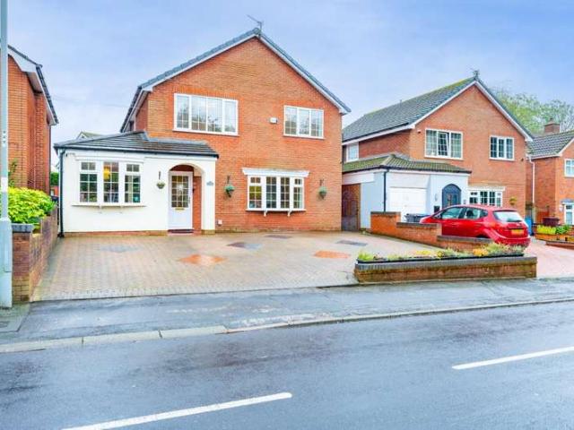 4 Bedroom Detached House