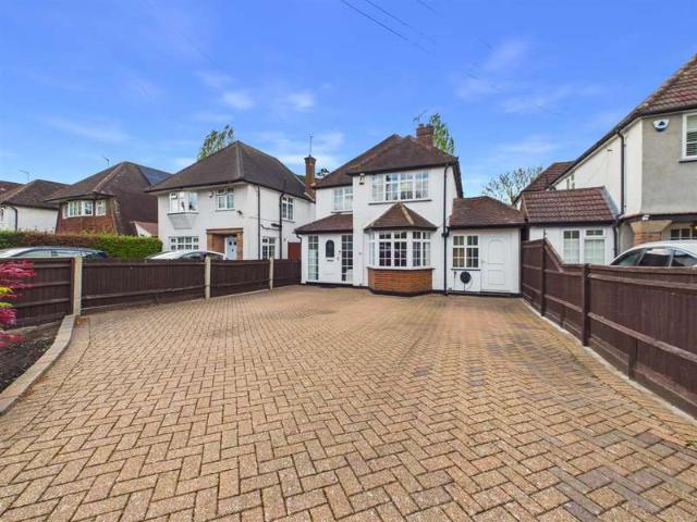 4 Bedroom Detached House