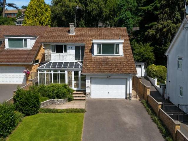 4 Bedroom Detached House
