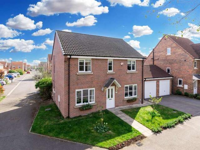 4 Bedroom Detached House
