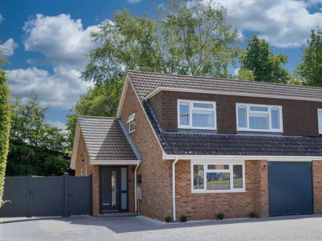4 Bedroom Detached House