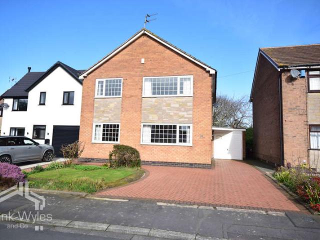 4 Bedroom Detached House