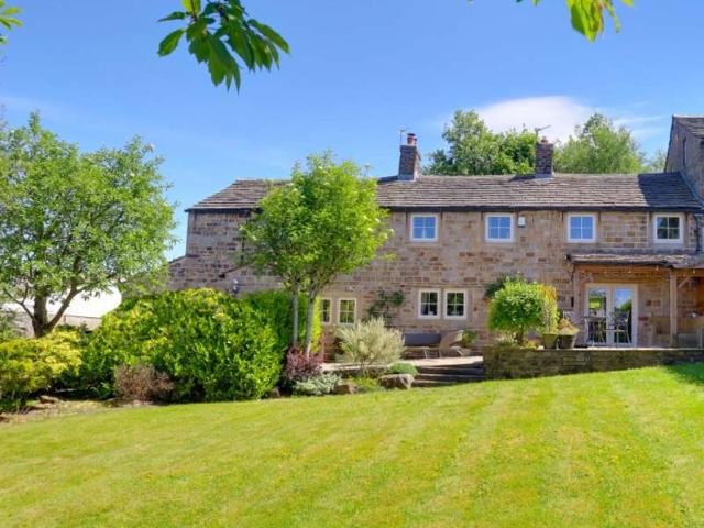 4 Bedroom Detached House