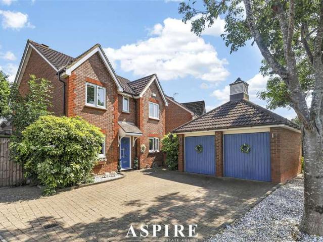 4 Bedroom Detached House