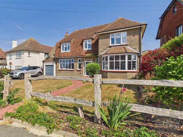 4 Bedroom Detached House