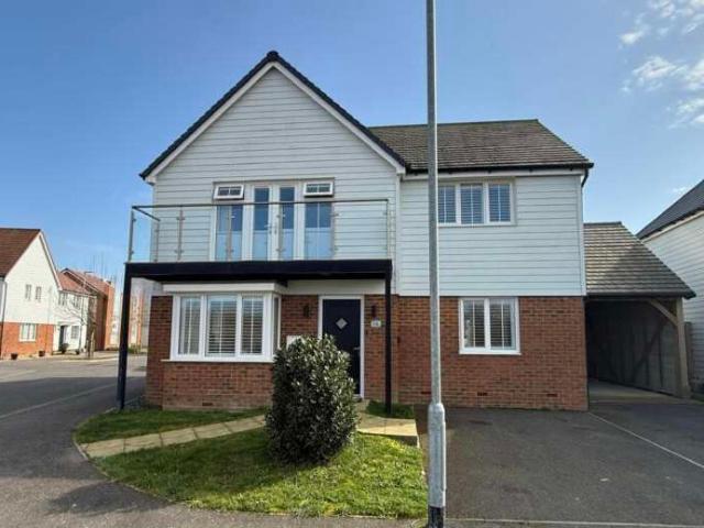 4 Bedroom Detached House
