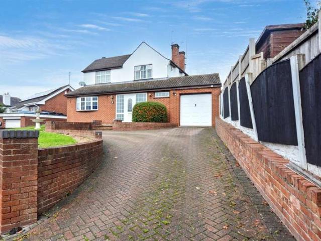4 Bedroom Detached House
