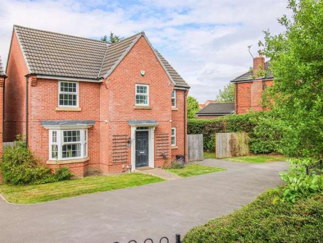 4 Bedroom Detached House