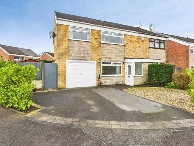 4 Bedroom Detached House