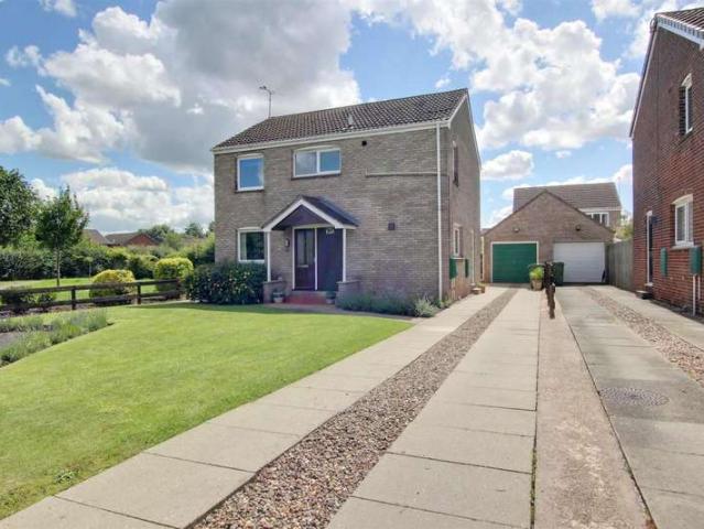 4 Bedroom Detached House