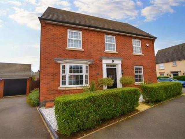 4 Bedroom Detached House