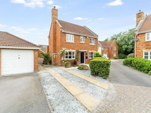 4 Bedroom Detached House