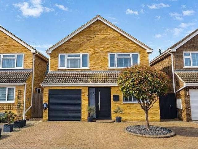 4 Bedroom Detached House